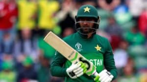 Top 10 Greatest Pakistani Batsmen of all time | CricketBio